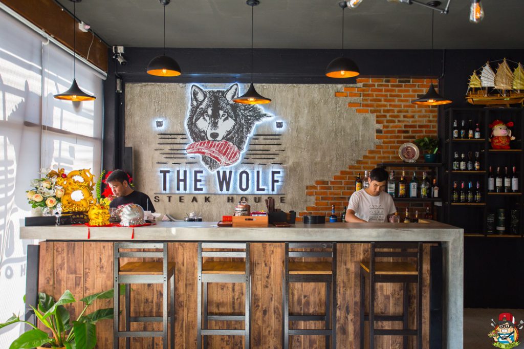 สเต็กรสเด็ดเคล้าค็อกเทลหลากสไตล์ "THE WOLF STEAK HOUSE" | กิน@หาดใหญ่