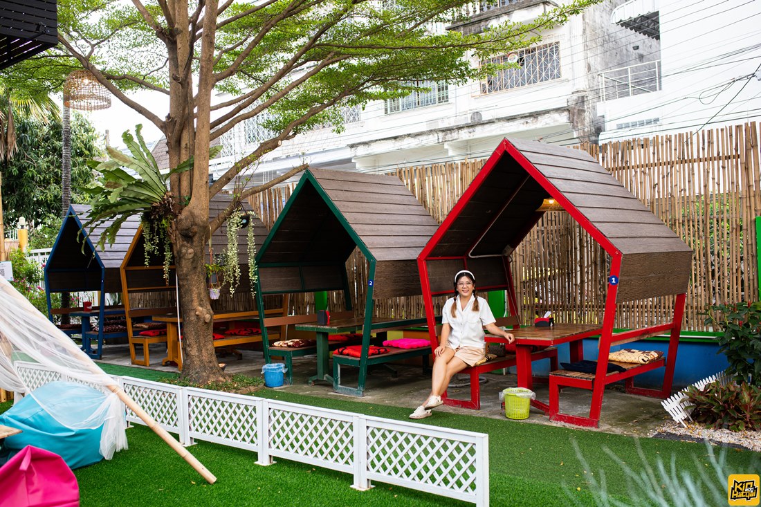 “Camping Chill By แม่วรรดี” ชิลล์หมูกระทะ บรรยากาศดี นั่งสบายครบจบทุก ...