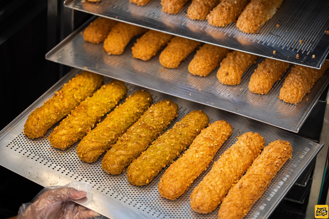 คาเฟ่ขนมครีมพัฟสไตล์ฝรั่งเศสสุดละมุน ไส้ทะลัก “Mihimihi Cafe’ (มิฮิมิฮิ ...